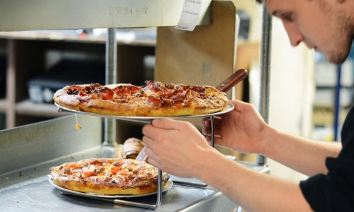 » Order the Perfect Pizzas for Your Summer Gatherings With the Best ...